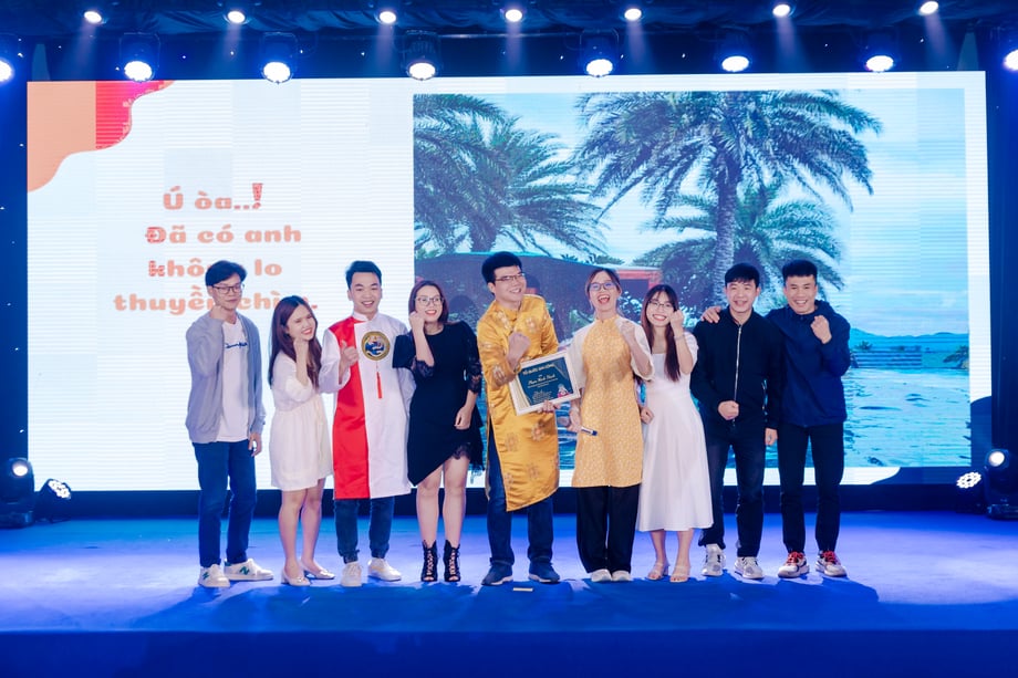 Building a Billion Dollar Company with the Leader of our App Team ...